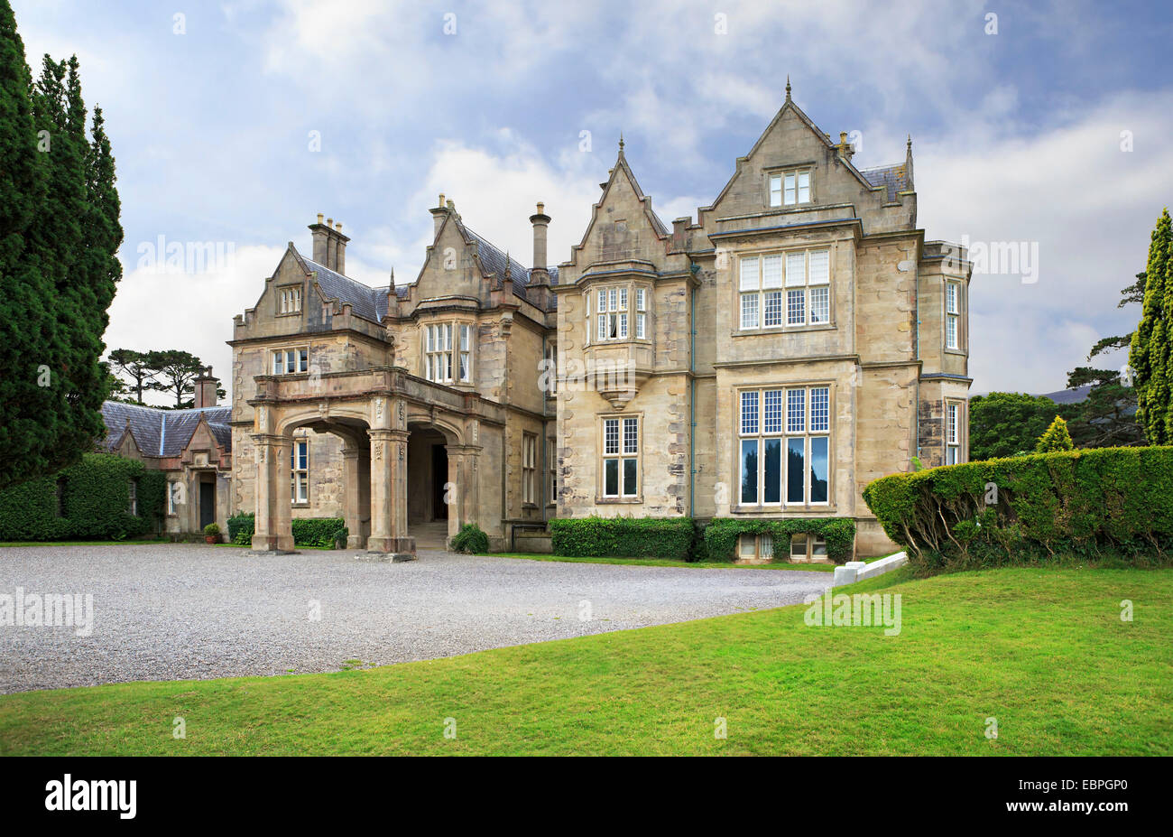 Muckross House in Killarney National Park Stock Photo - Alamy