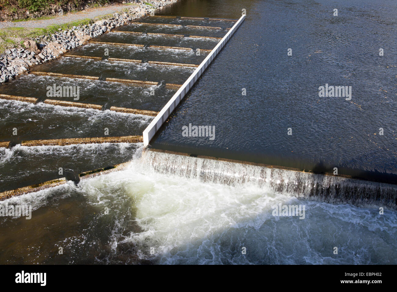 Fish ladder hi-res stock photography and images - Alamy