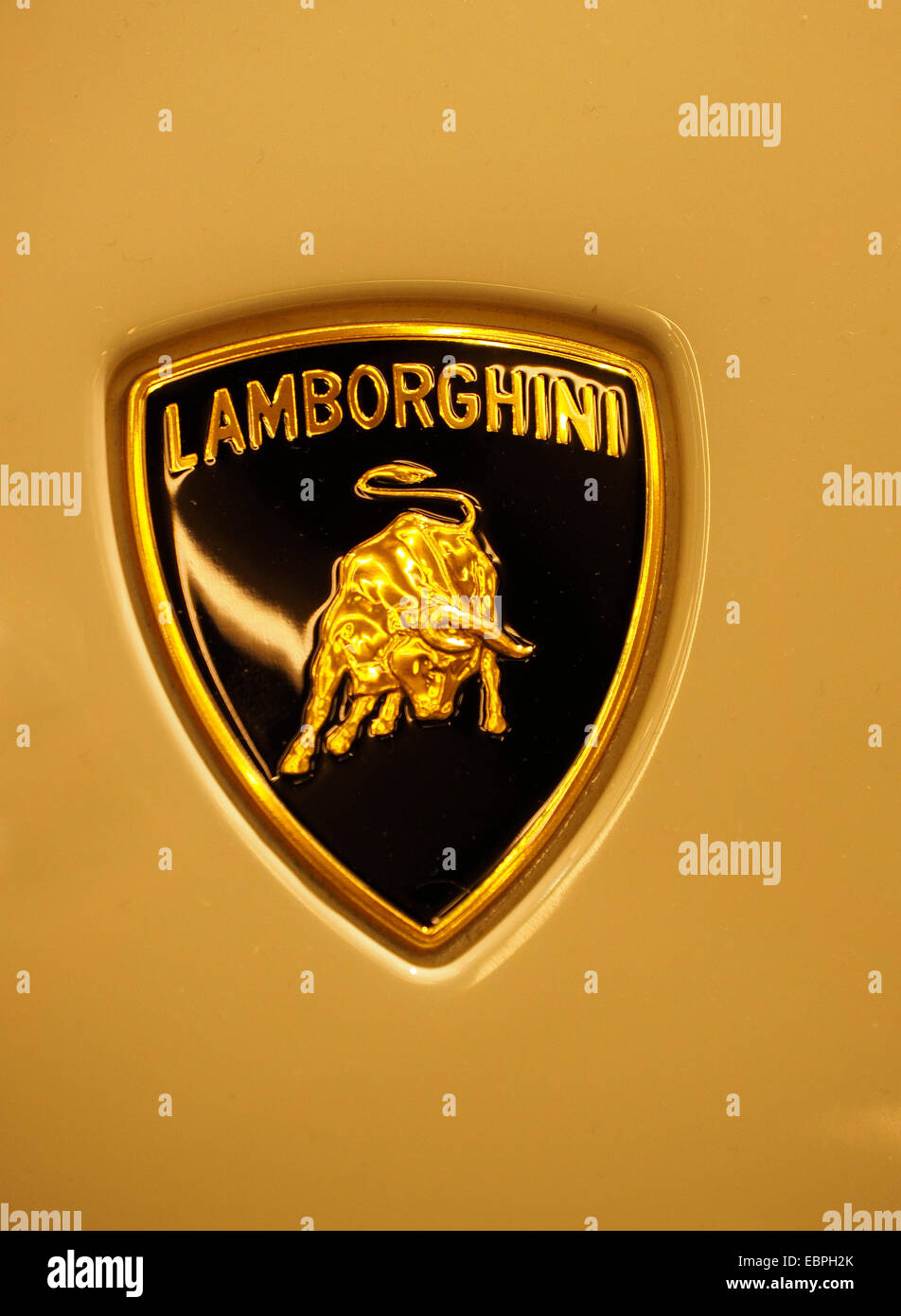 Lamborghini Insignia on Yellow Car Stock Photo - Alamy