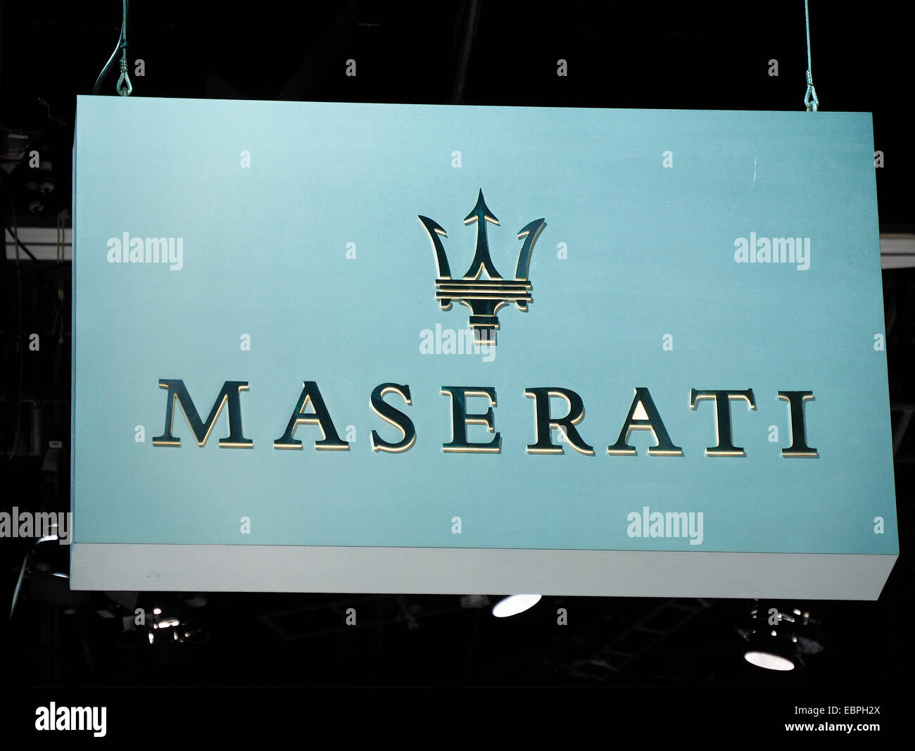 Maserati sign and insignia hi-res stock photography and images - Alamy