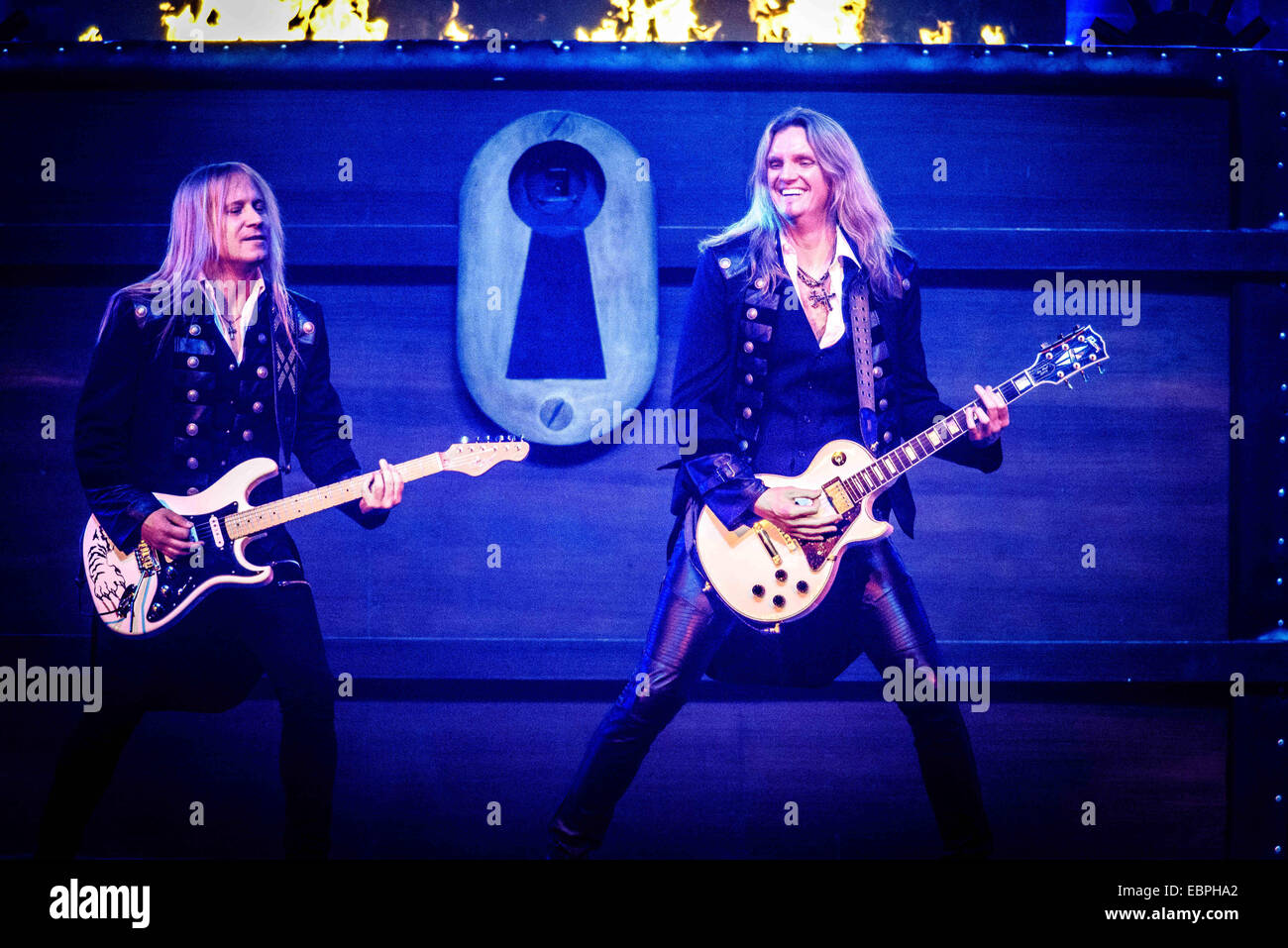 Band memebrs hi-res stock photography and images - Alamy