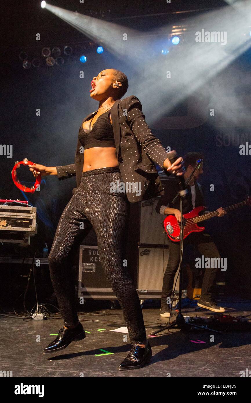 Milwaukee, Wisconsin, USA. 2nd Dec, 2014. Singer NOELLE SCAGGS of Fitz ...