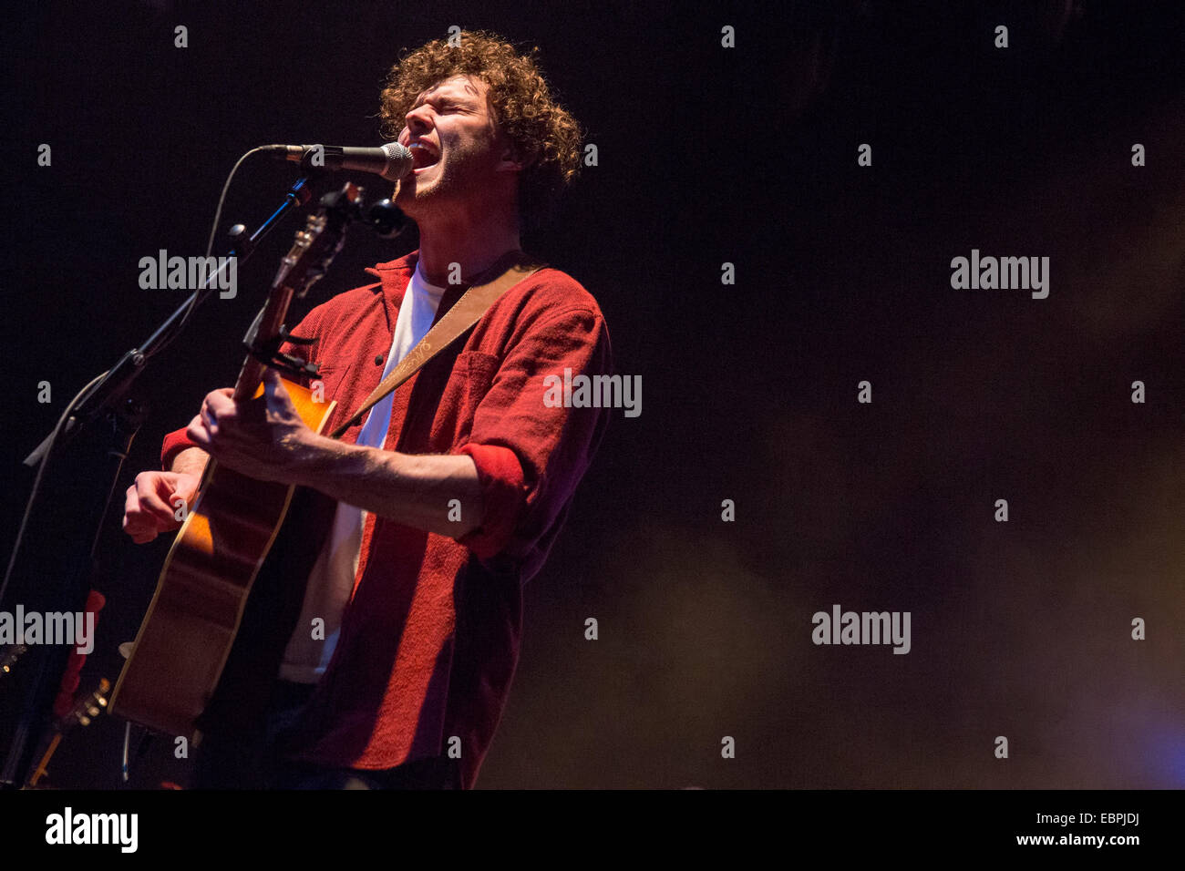 Milwaukee, Wisconsin, USA. 2nd Dec, 2014. Singer-songwriter VANCE JOY ...