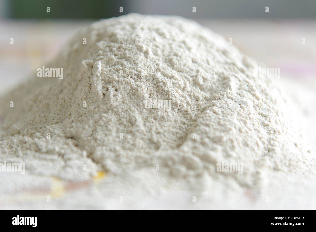 Rye flour hi-res stock photography and images - Alamy