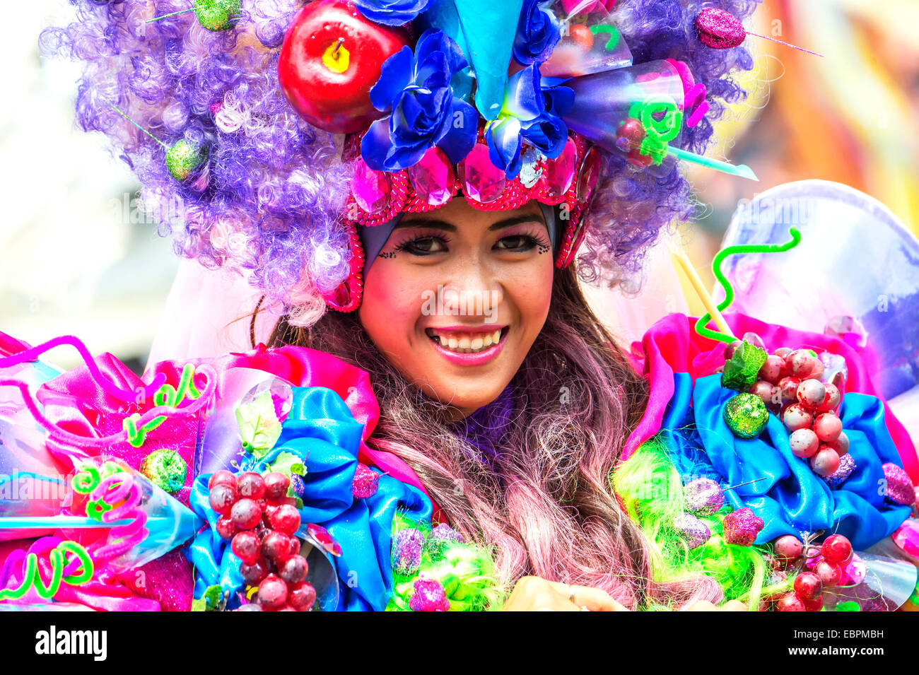 Indonesia women portraits hi-res stock photography and images - Alamy