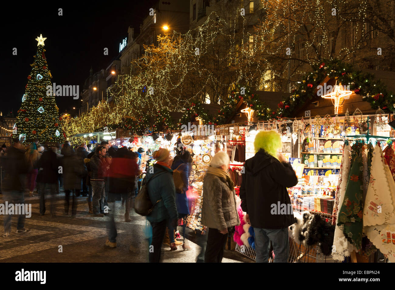 Christmas Market and Christmas tree at Wenceslas Square during Advent ...