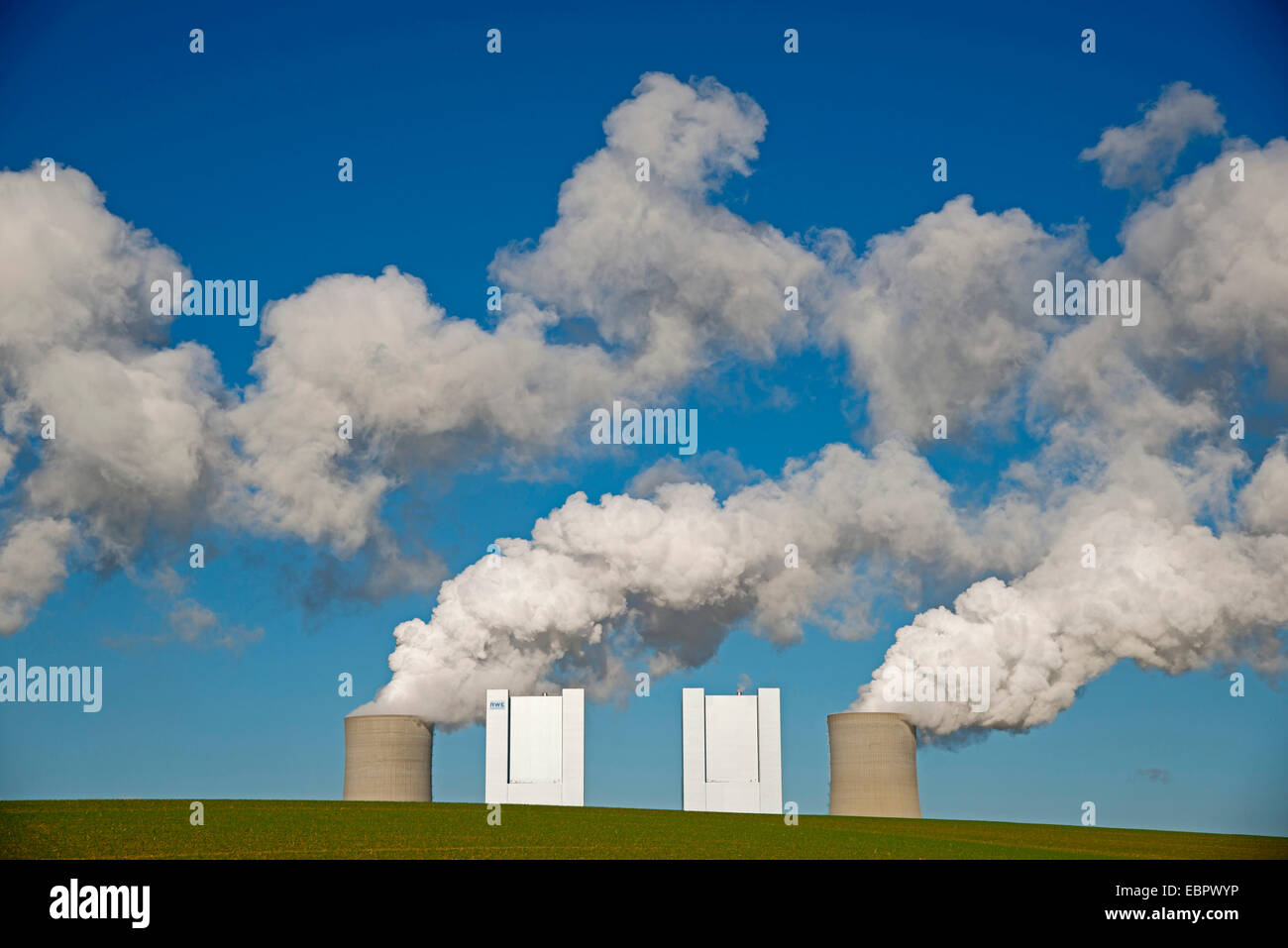 brown coal-fired power station RWE-Power in Grevenbroich-Neurath ...