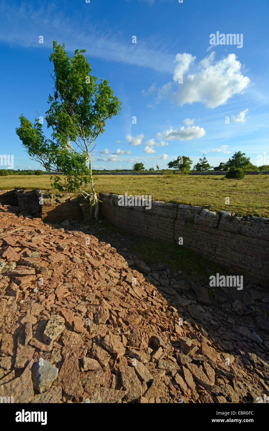 Closed quarries hi-res stock photography and images - Alamy