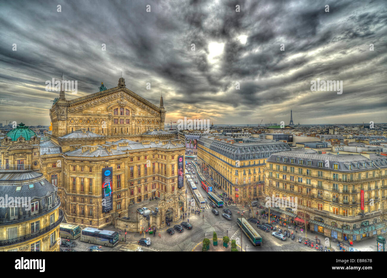 Paris hdri hi-res stock photography and images - Alamy