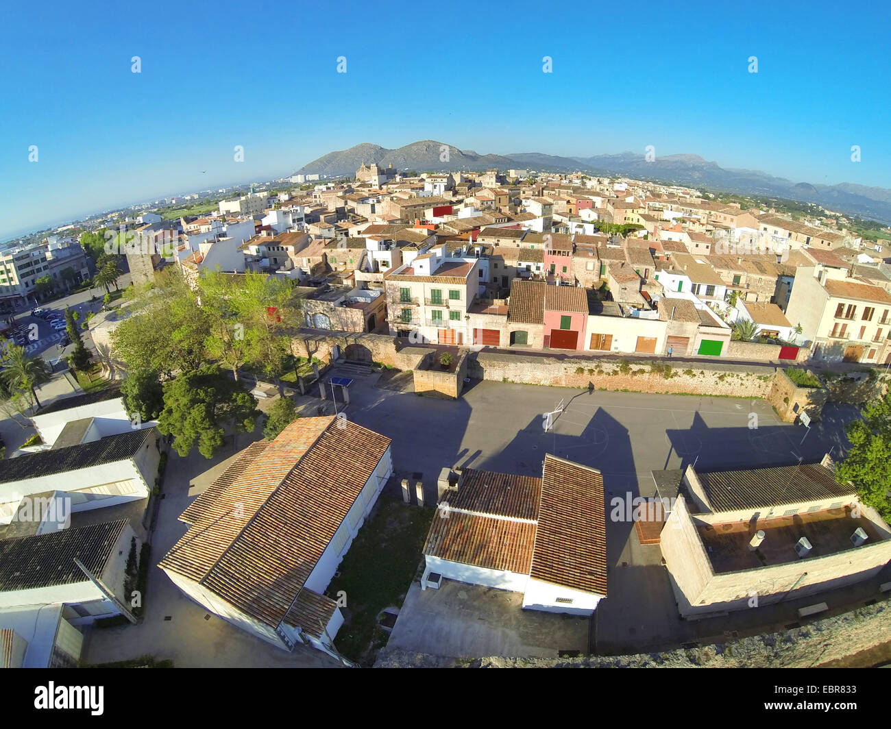 The cities spain outside the city walls hi-res stock photography and ...
