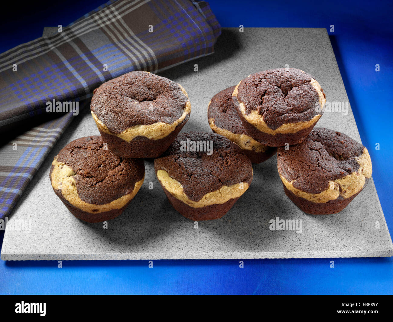 Cocoa brookies hi-res stock photography and images - Alamy