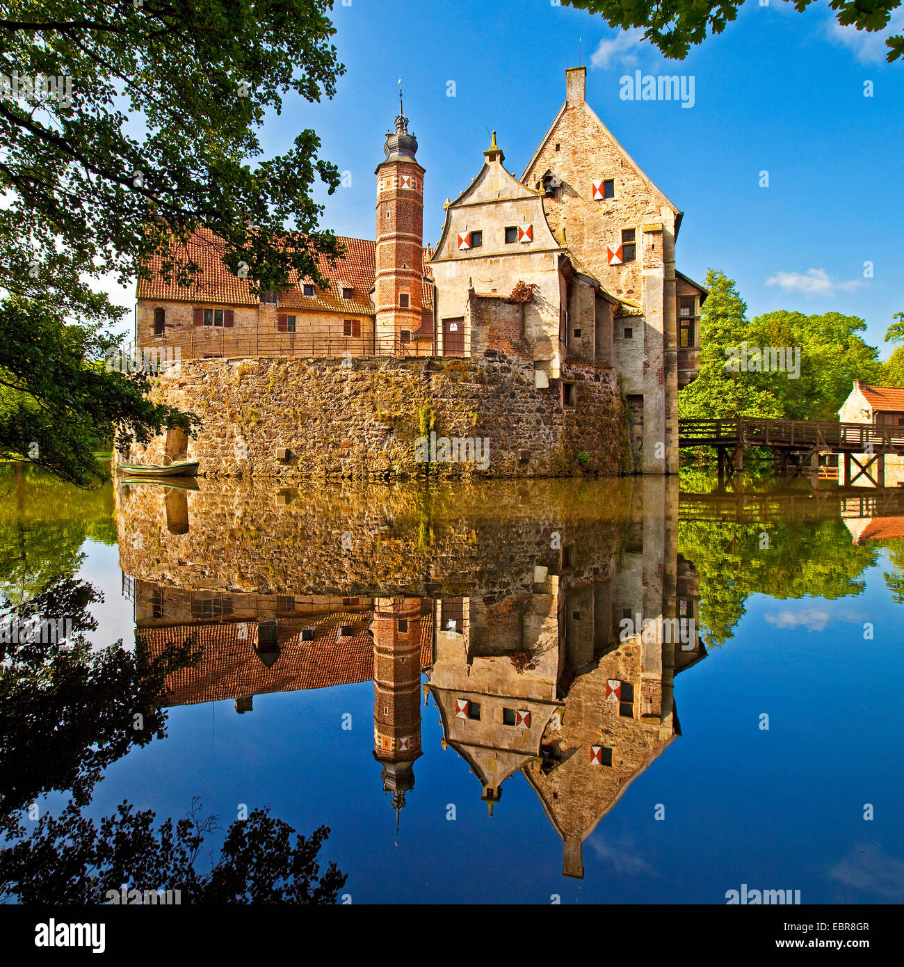 Vischering castle in luedinghausen hi-res stock photography and images ...