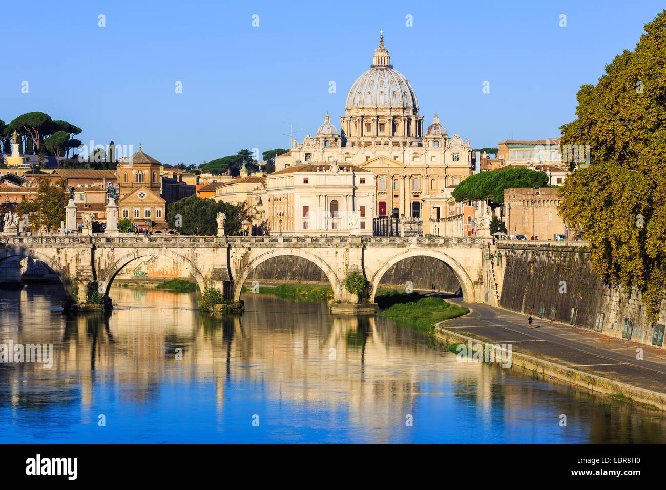 Iconic rome hi-res stock photography and images - Alamy
