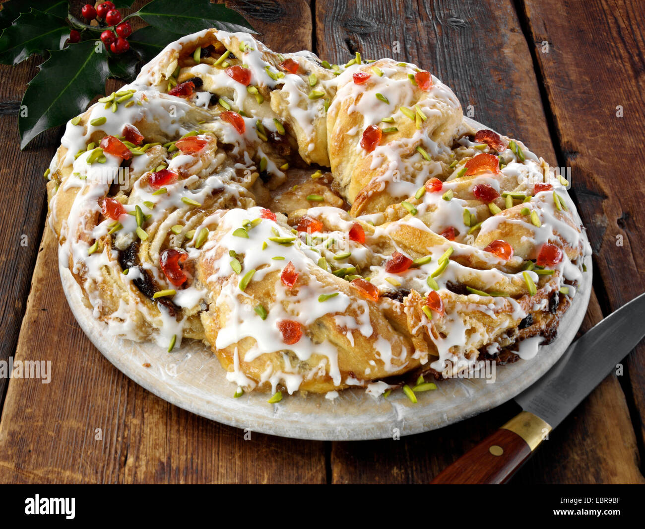 Apricot couronne hi-res stock photography and images - Alamy