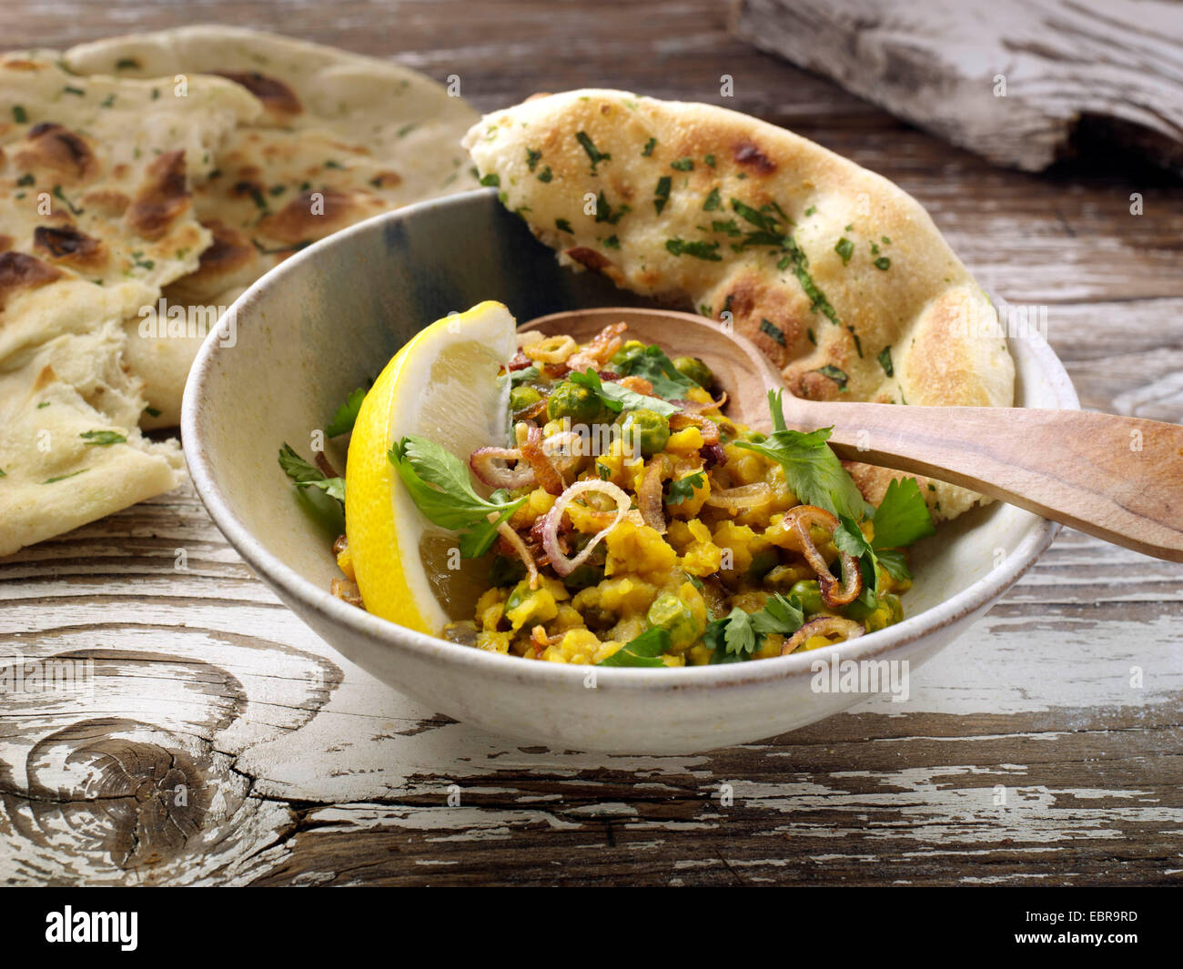 Turmeric pea dhal Stock Photo - Alamy