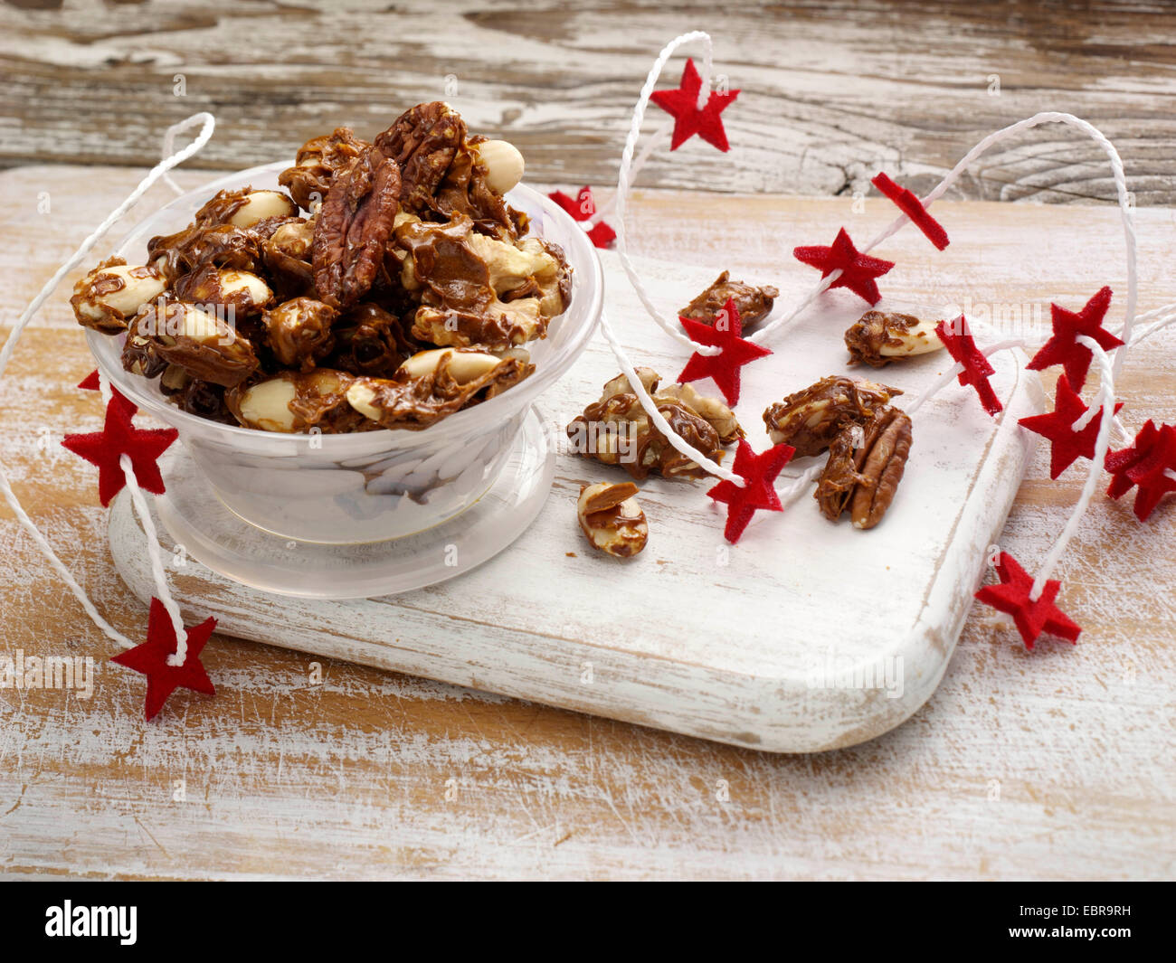 Caramelized christmas nuts hi-res stock photography and images - Alamy