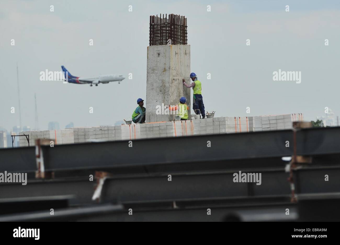 Terminal 3 ultimate hi-res stock photography and images - Alamy