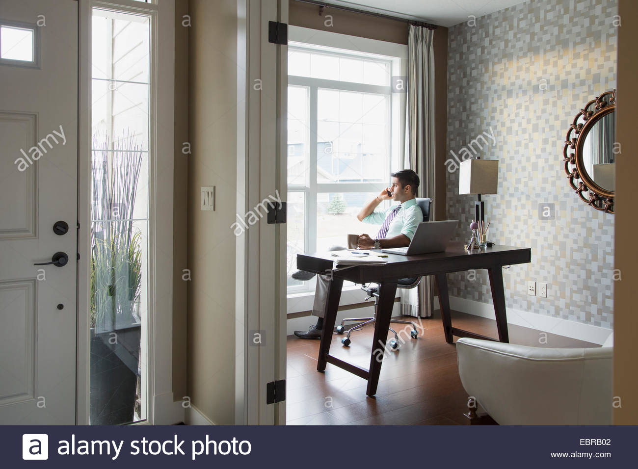 30 years man at home hi-res stock photography and images - Alamy
