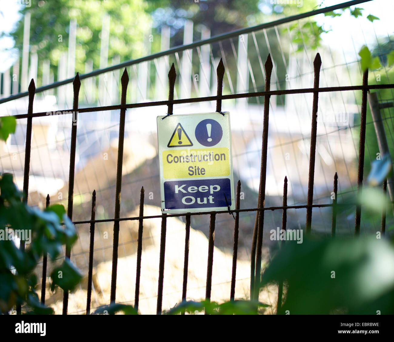 Construction Site Keep out sign Stock Photo - Alamy