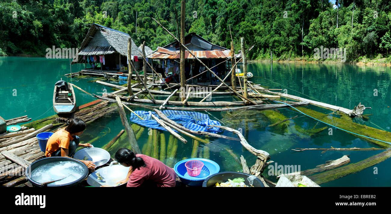 Cooking lake hi-res stock photography and images - Alamy