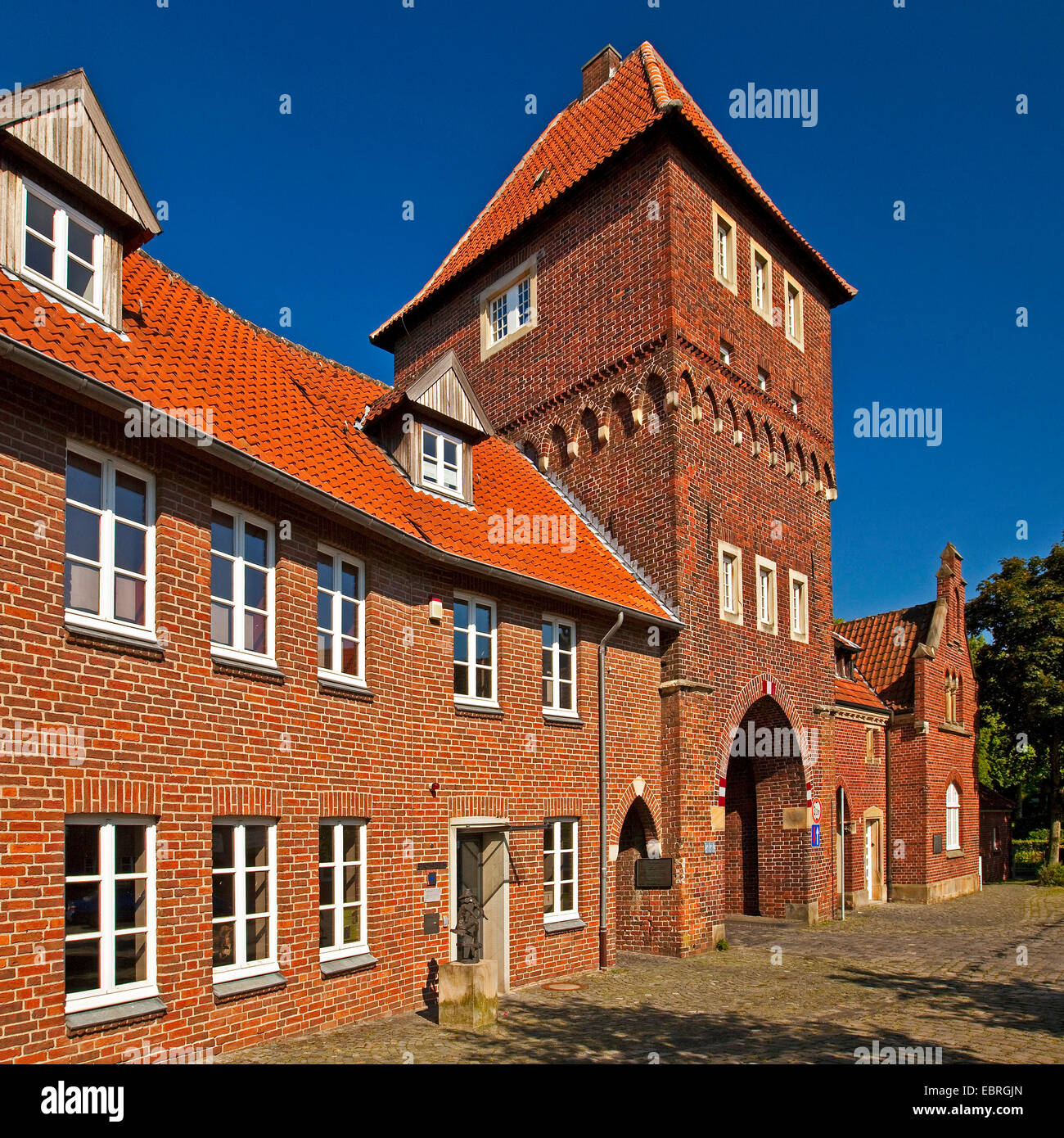 medieval town gate Walkenbrueckentor, Germany, North Rhine-Westphalia ...