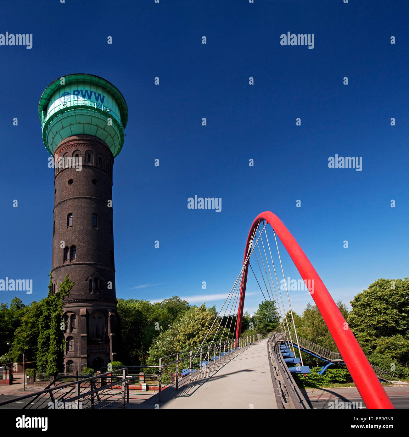 Arch bridge design hi-res stock photography and images - Alamy