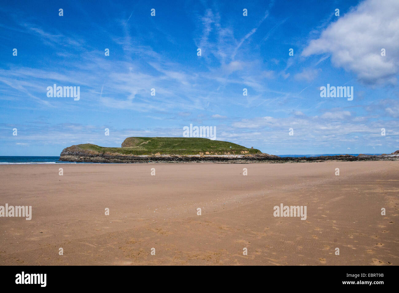 Rhossili beach kite buggy hi-res stock photography and images - Alamy