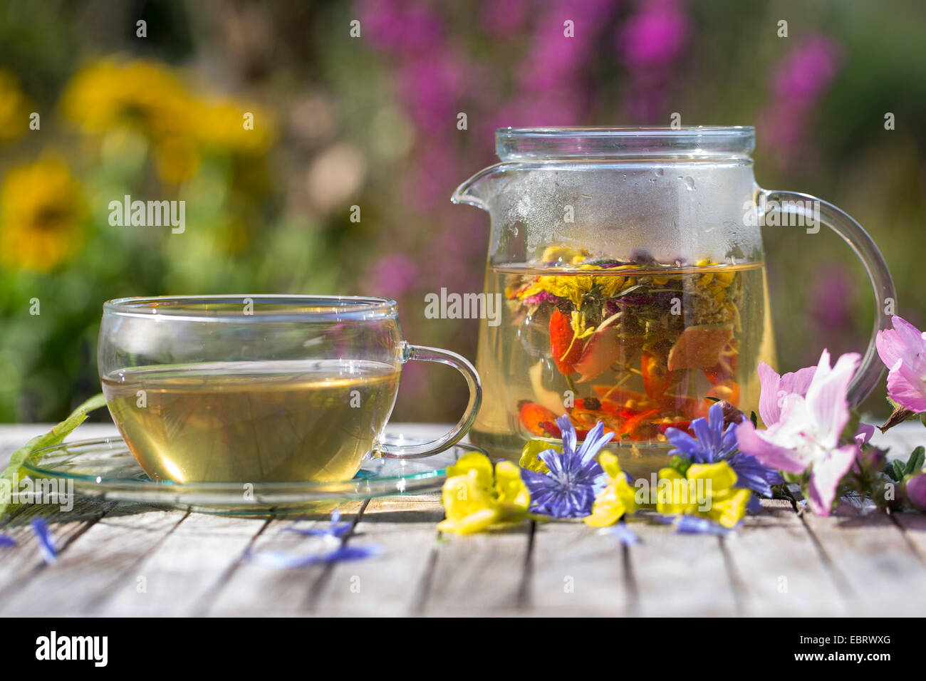 Good tea hi-res stock photography and images - Alamy