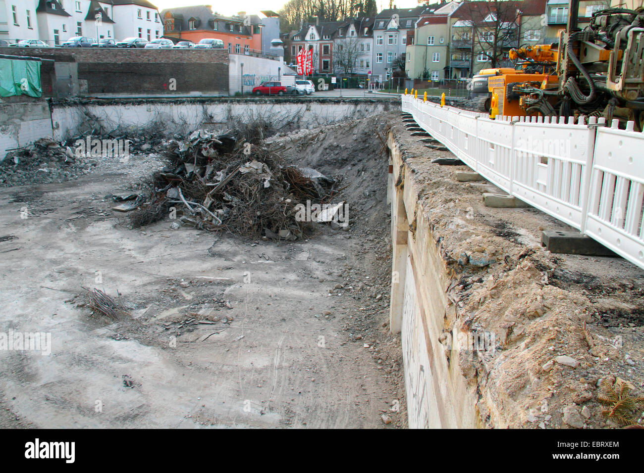 Construction site rubble hi-res stock photography and images - Alamy