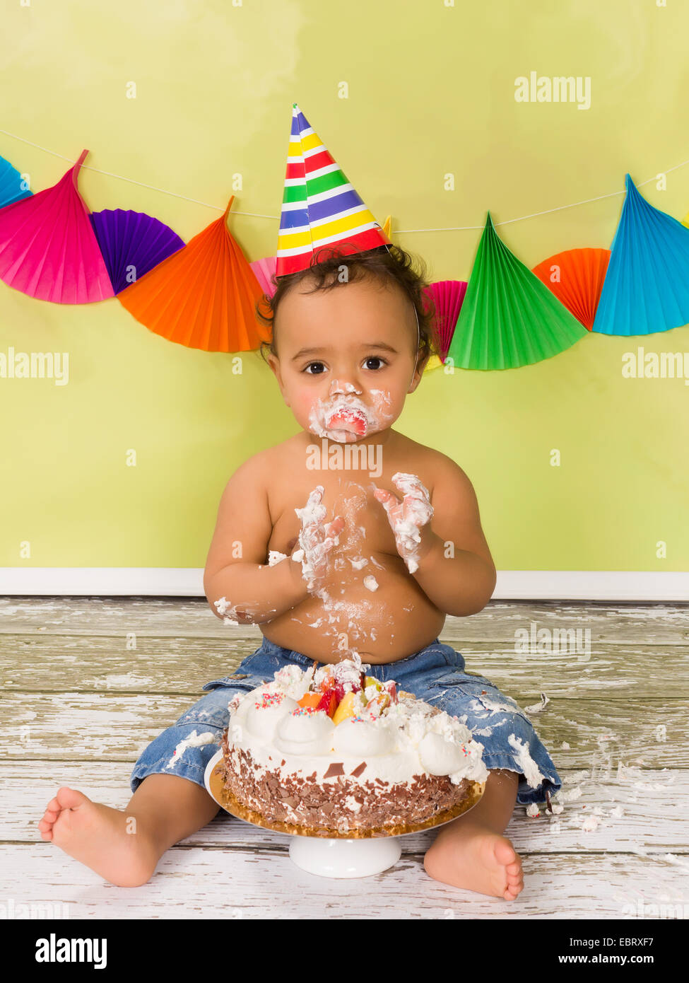 Cake smashing hi-res stock photography and images - Alamy