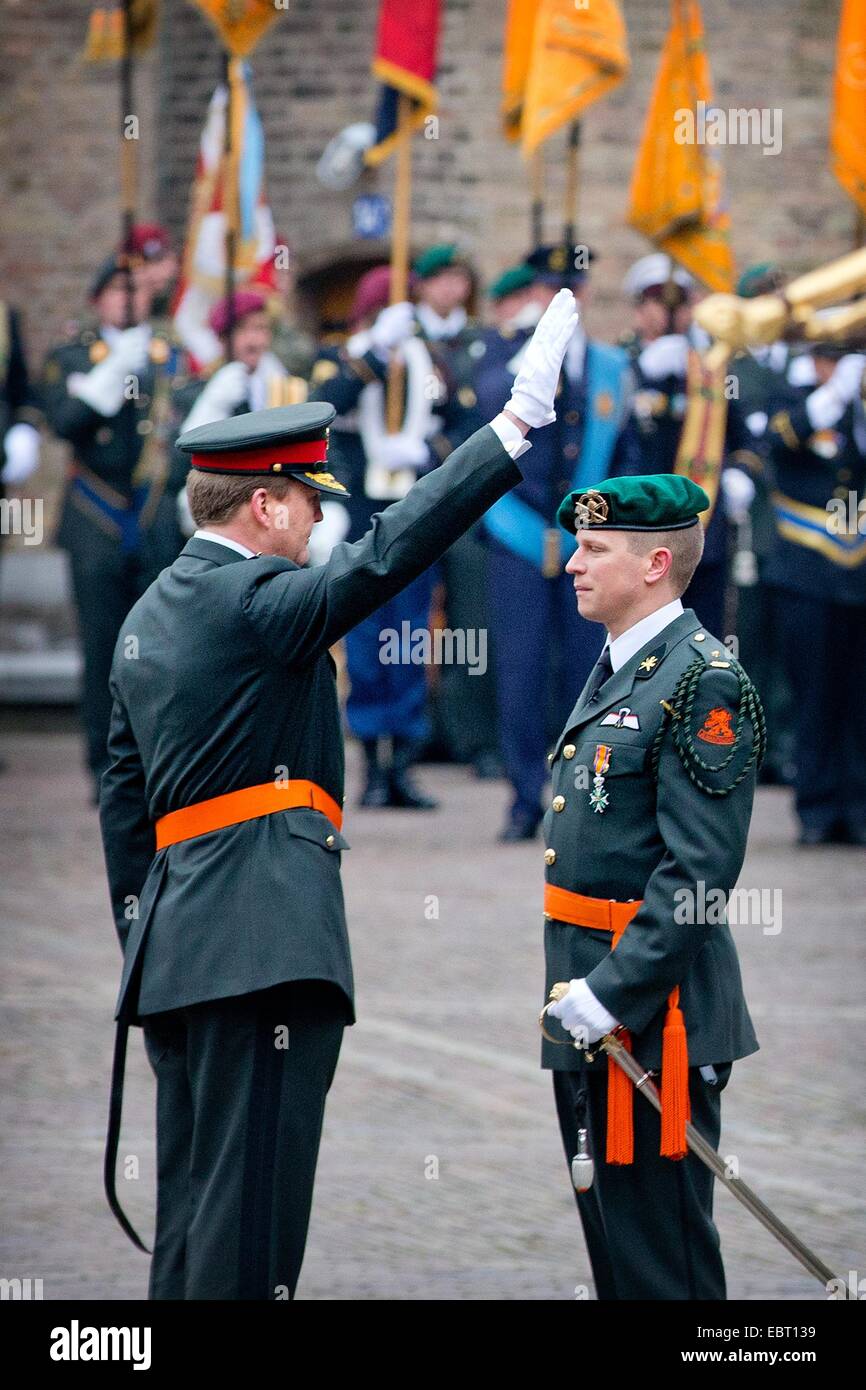 The Hague, The Netherlands. 4th Dec, 2014. King Willem-Alexander of The ...