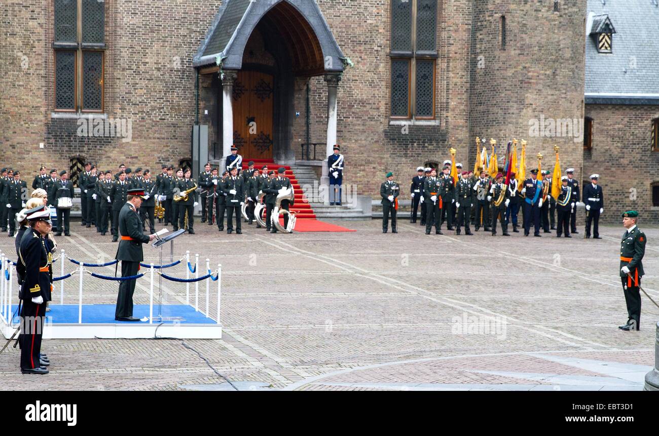The Hague, The Netherlands. 4th Dec, 2014. King Willem-Alexander and ...