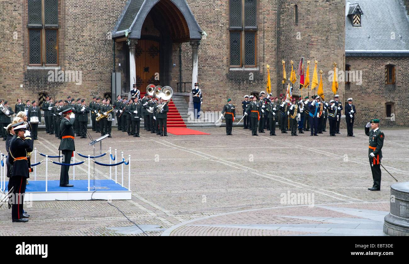 The Hague, The Netherlands. 4th Dec, 2014. King Willem-Alexander and ...