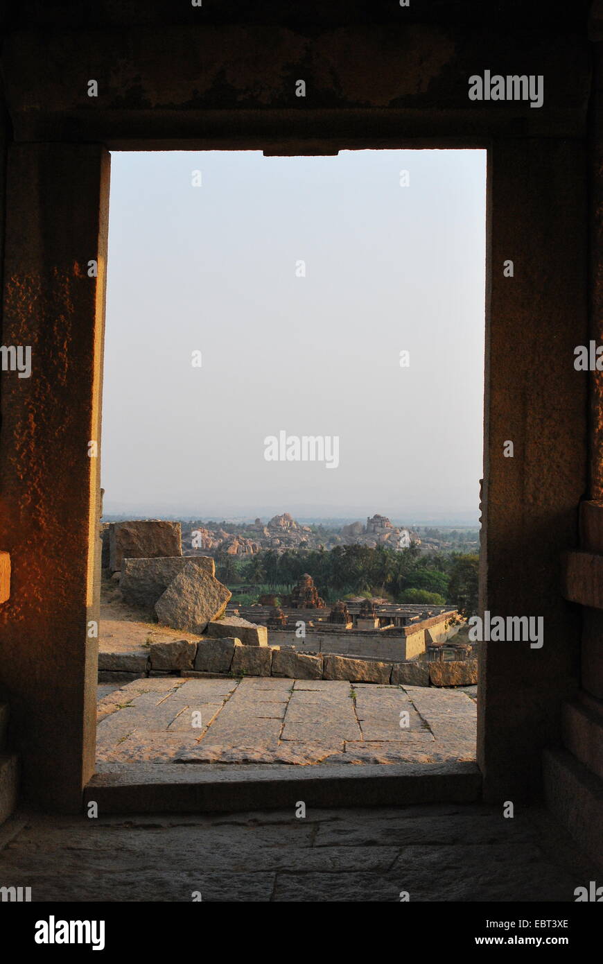 Framed temples hi-res stock photography and images - Alamy