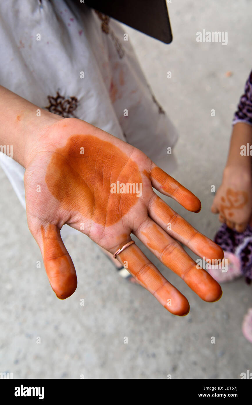 Girl with tinted hands, Bukhara, Uzbekistan, Asia Stock Photo - Alamy