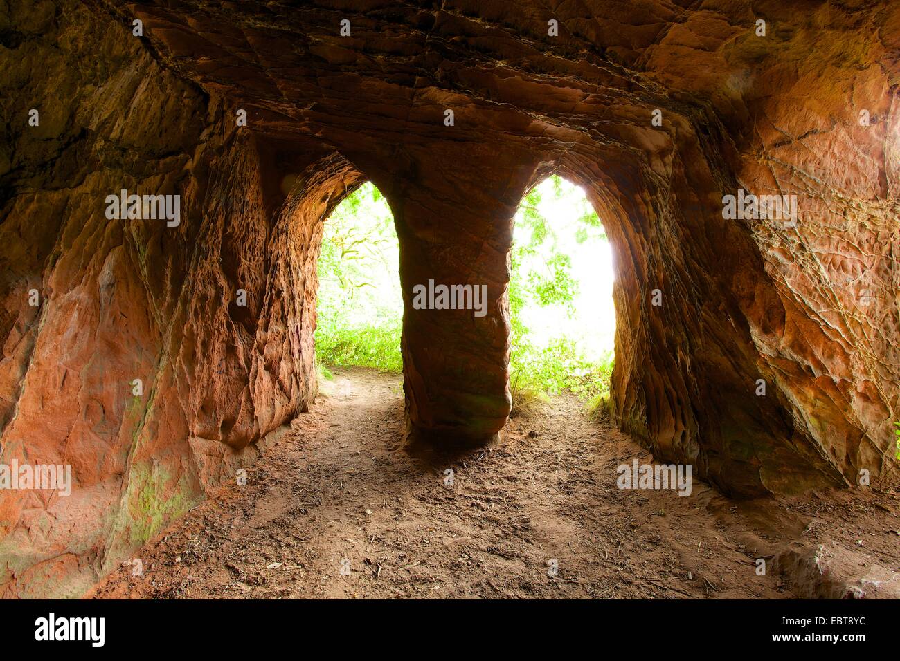 Lacy's caves hi-res stock photography and images - Alamy