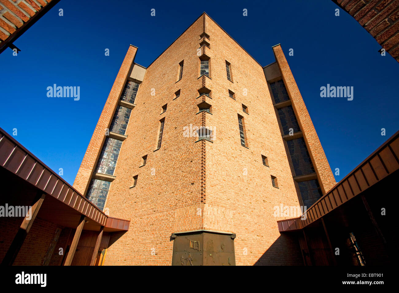 Koenigsmuenster abbey, Germany, North Rhine-Westphalia, Sauerland ...