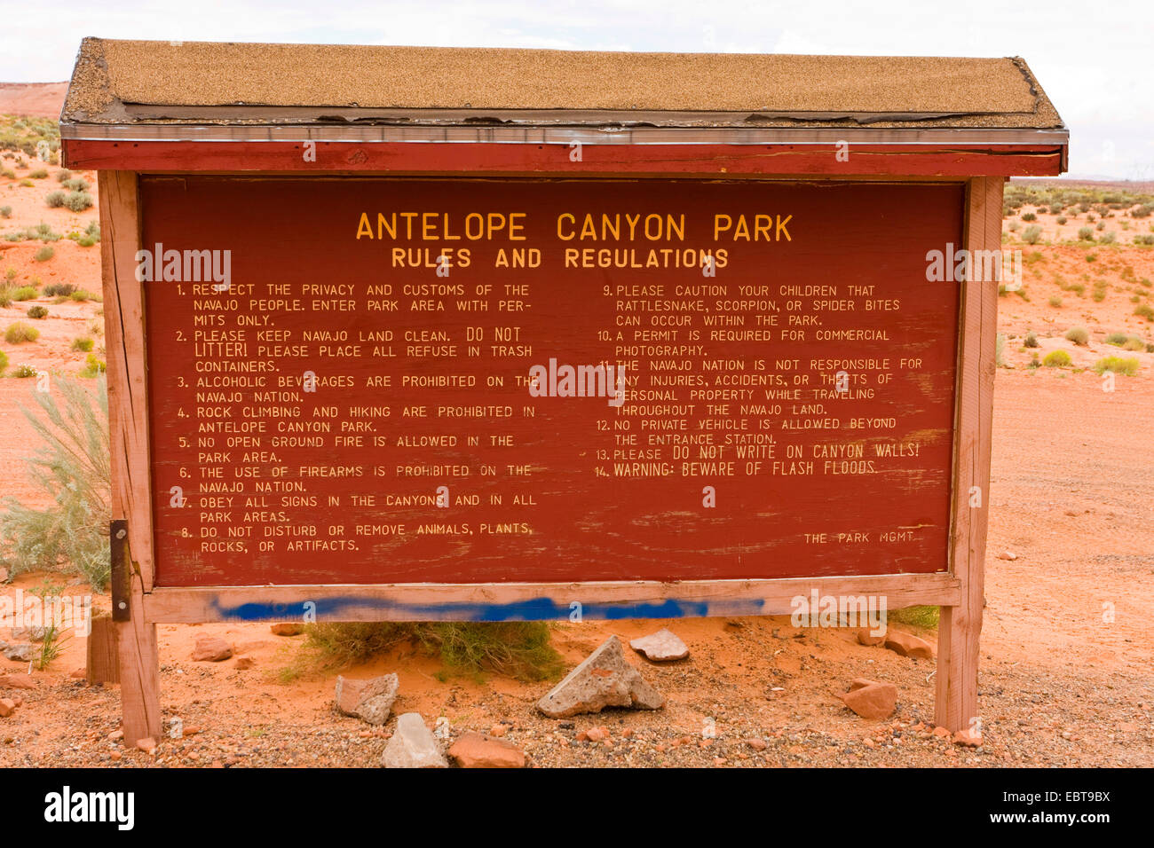 Reservation signs hi-res stock photography and images - Alamy