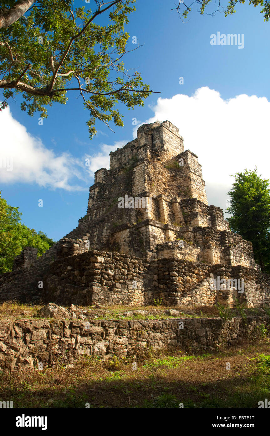 Stepped pyramid ruined temple mexico hi-res stock photography and ...