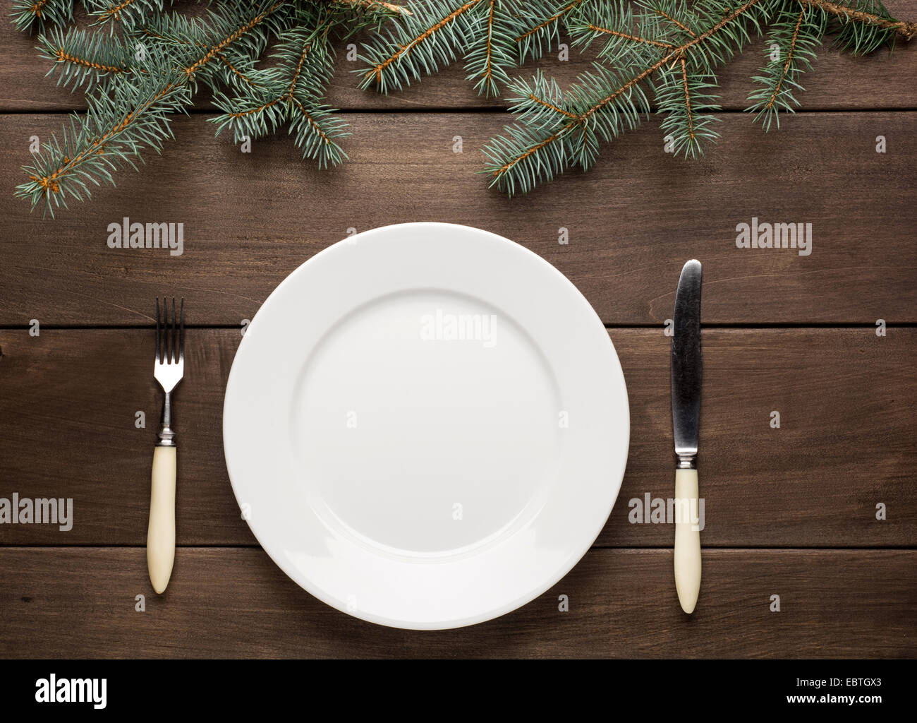 Empty plate from above linen hi-res stock photography and images - Alamy