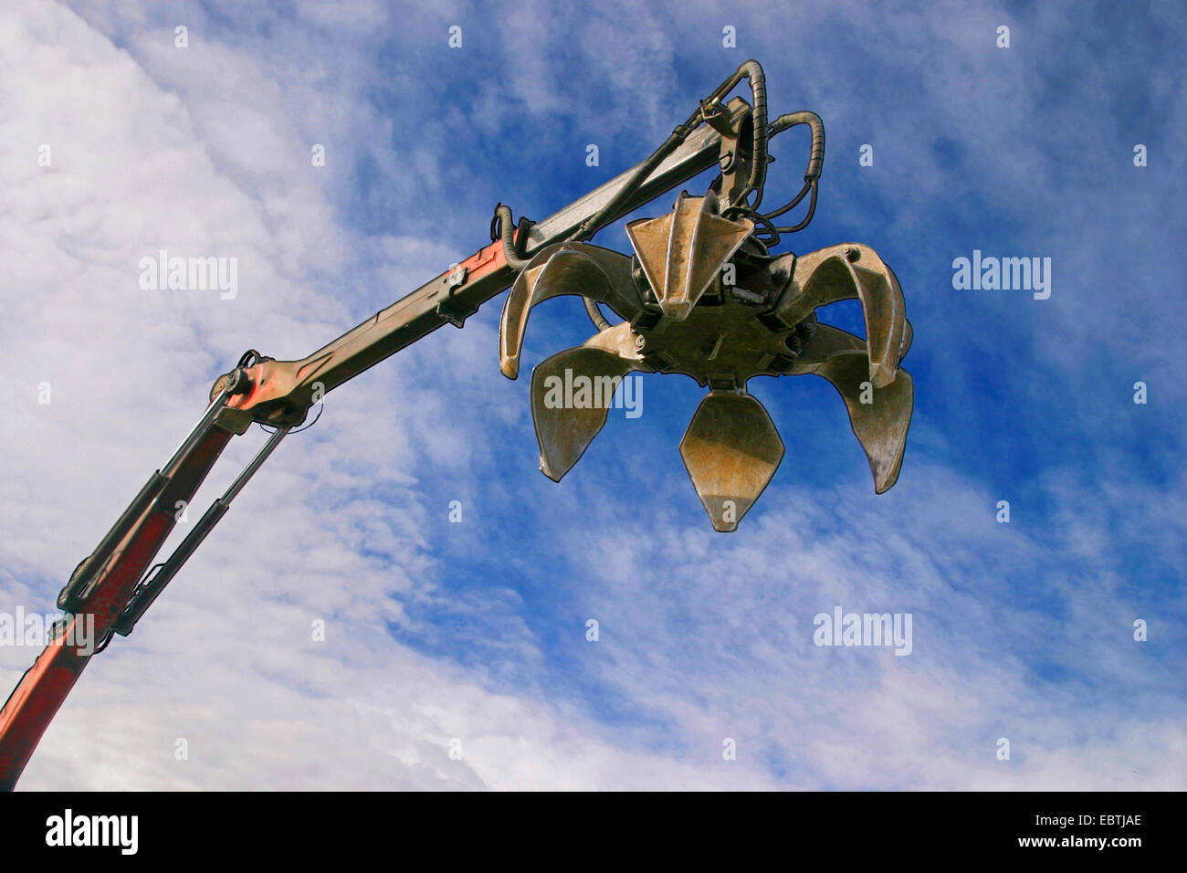 Excavator buckets hi-res stock photography and images - Alamy