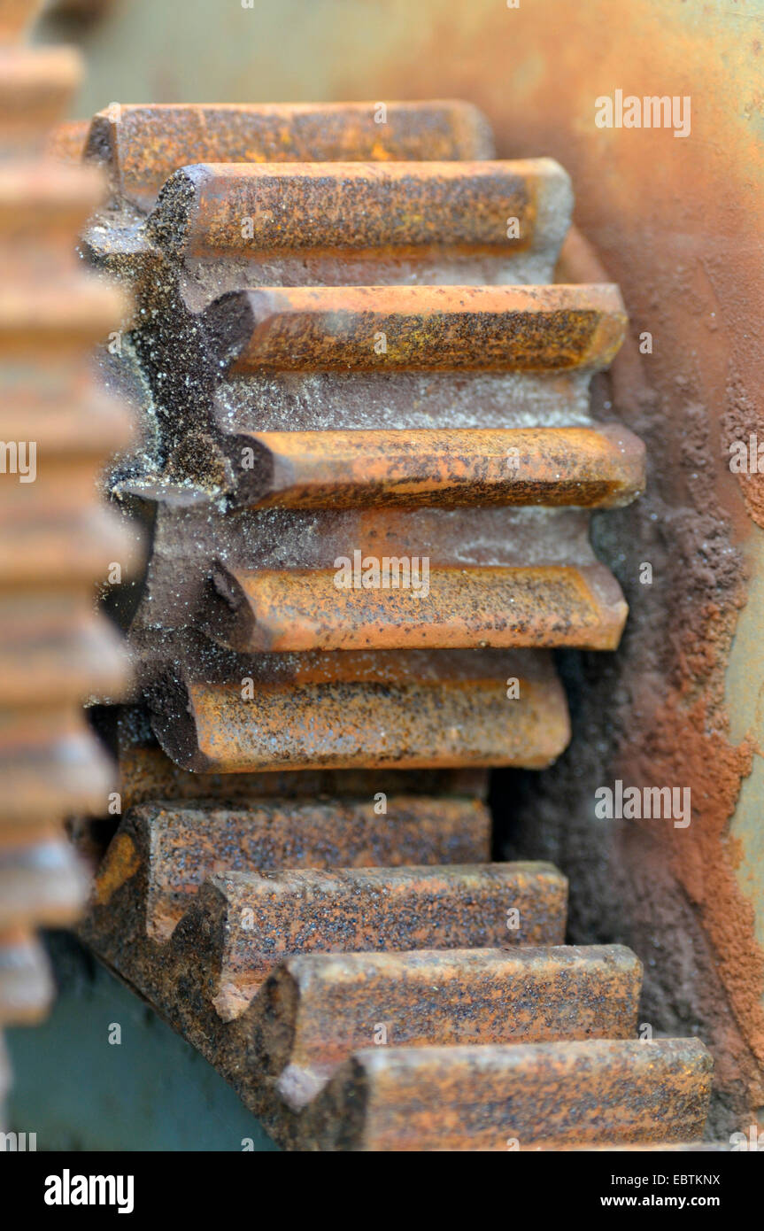 Corroded machines hi-res stock photography and images - Alamy