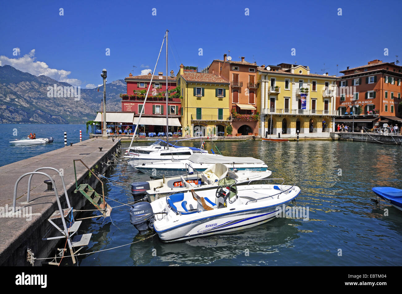 Port basin hi-res stock photography and images - Alamy