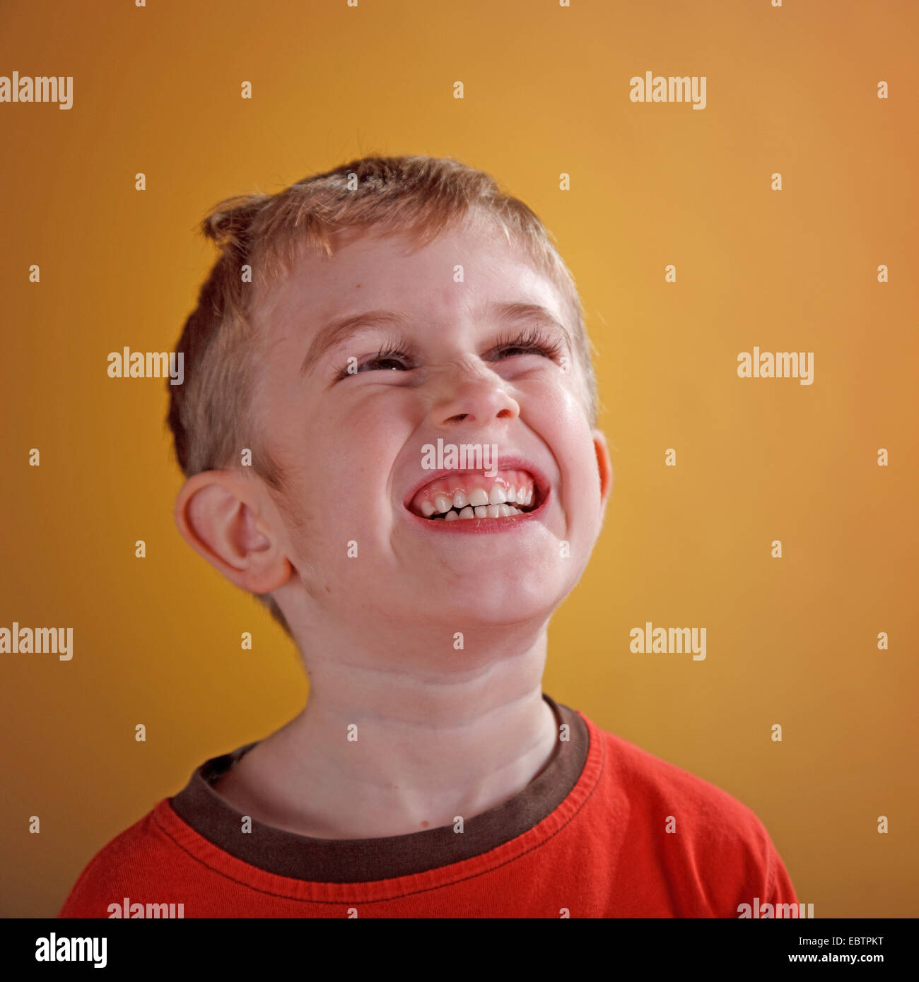 Gurning face hi-res stock photography and images - Alamy Gurning face hi-res stock photography and images - Alamy