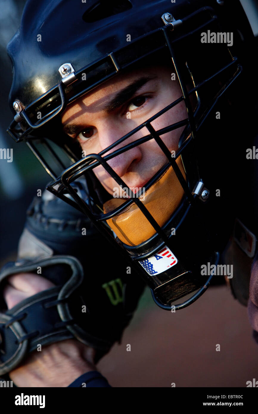 Baseball player adult close hi-res stock photography and images - Alamy