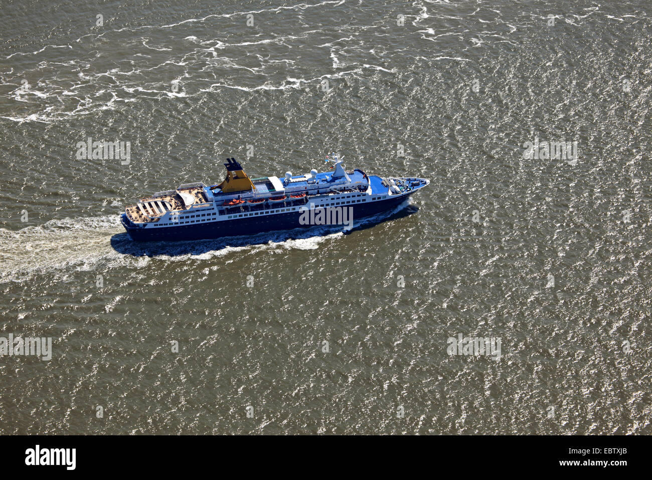 passenger liner Saga Pearl II on Elbe river, Germany, Lower Saxony ...