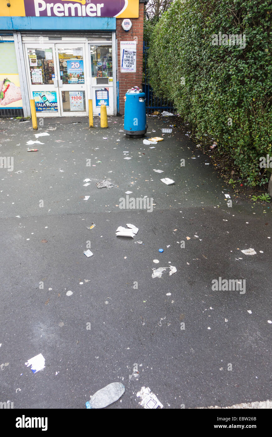 Messy store hi-res stock photography and images - Alamy