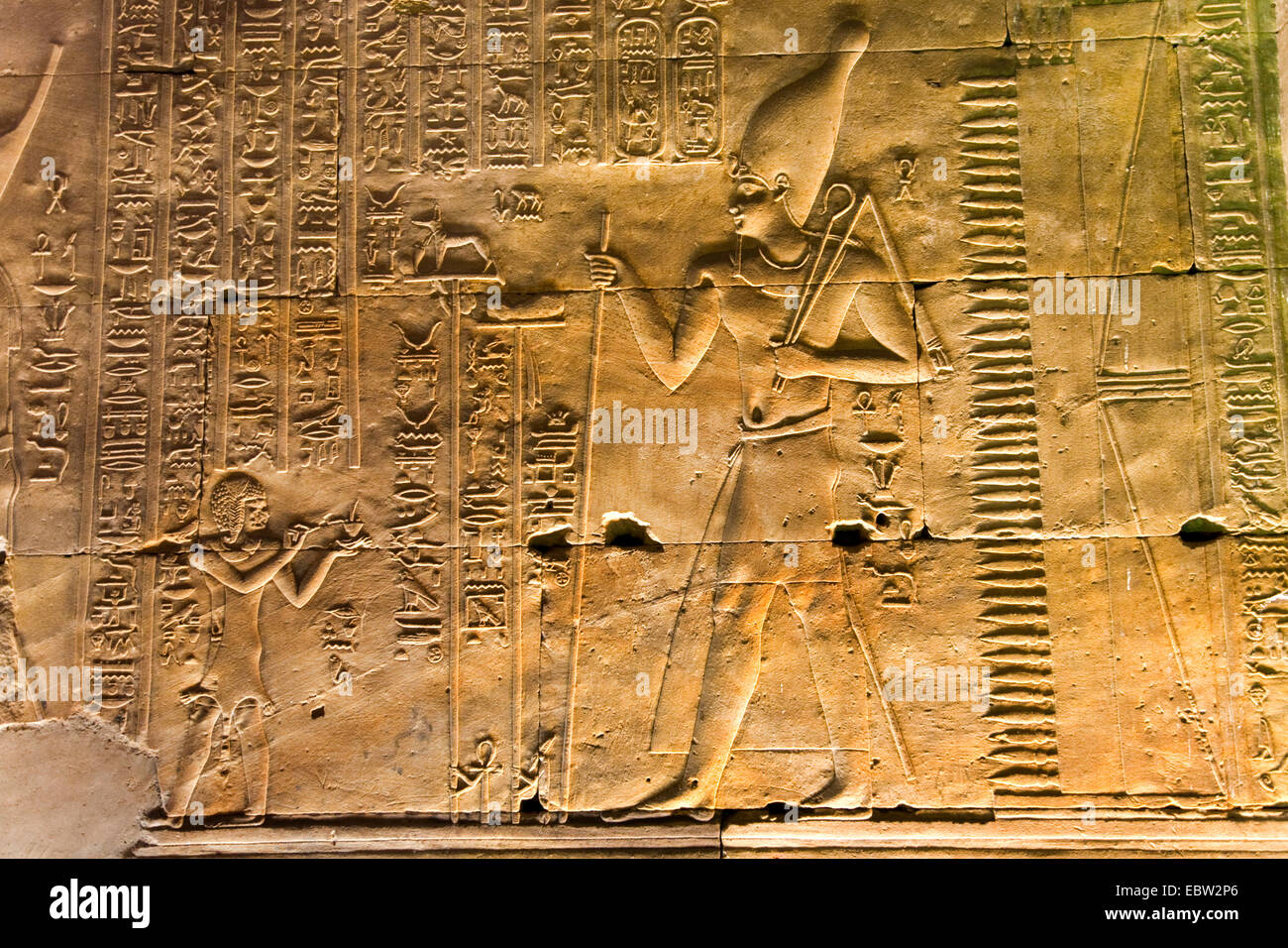 Egyptian mural hi-res stock photography and images - Alamy