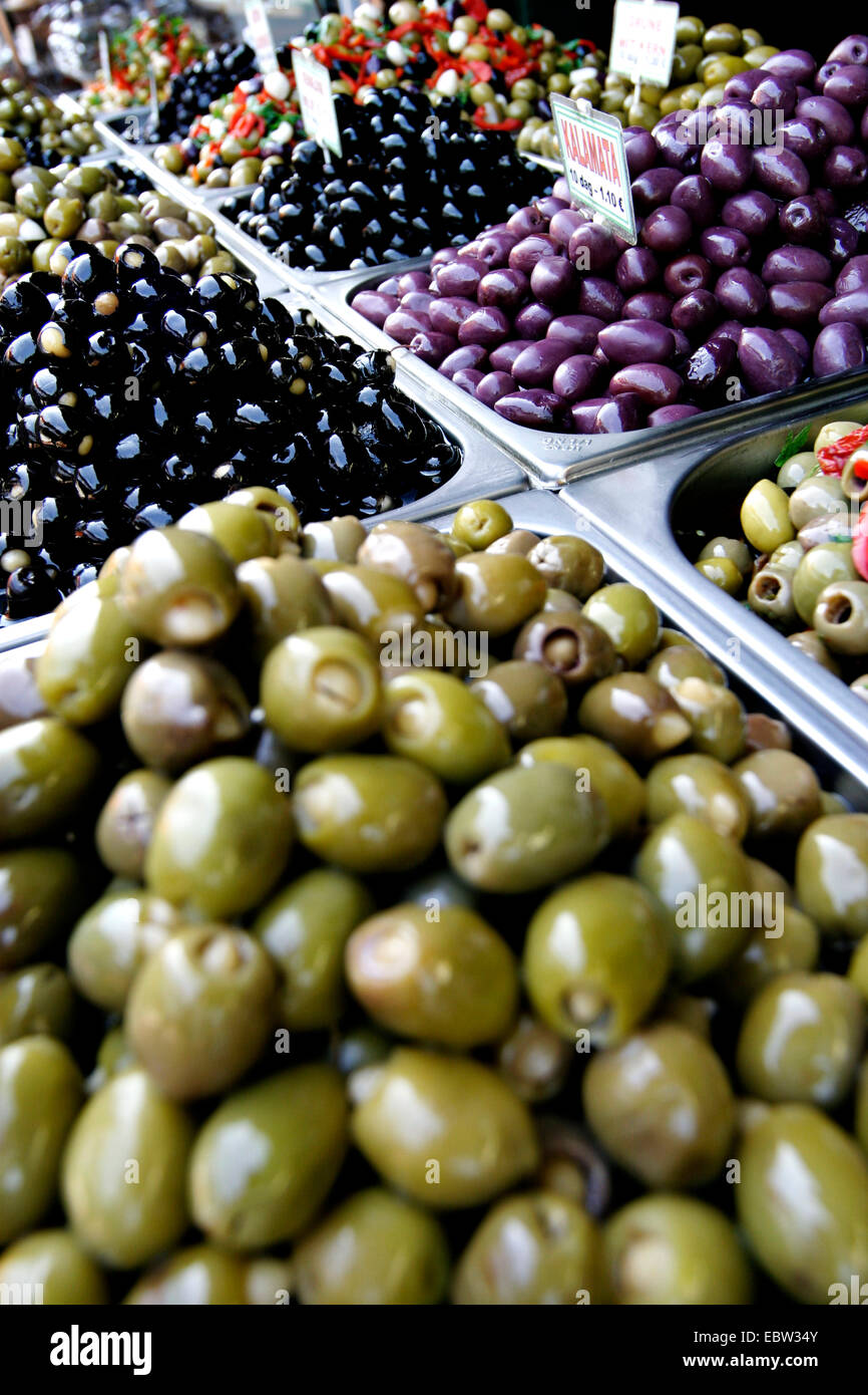 Varieties of olives hi-res stock photography and images - Alamy