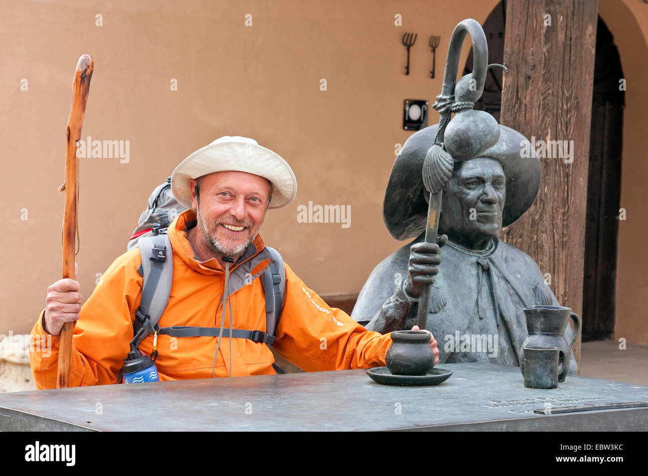 Pilgrims statue hi-res stock photography and images - Alamy